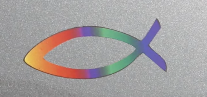 Znak ryby na aute. Je to viac ako len symbol - Auto Trendy