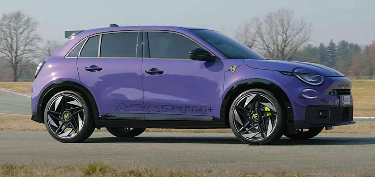 Škorpión nabíja na plný plyn – Abarth 600e a budúce modely - Auto Trendy