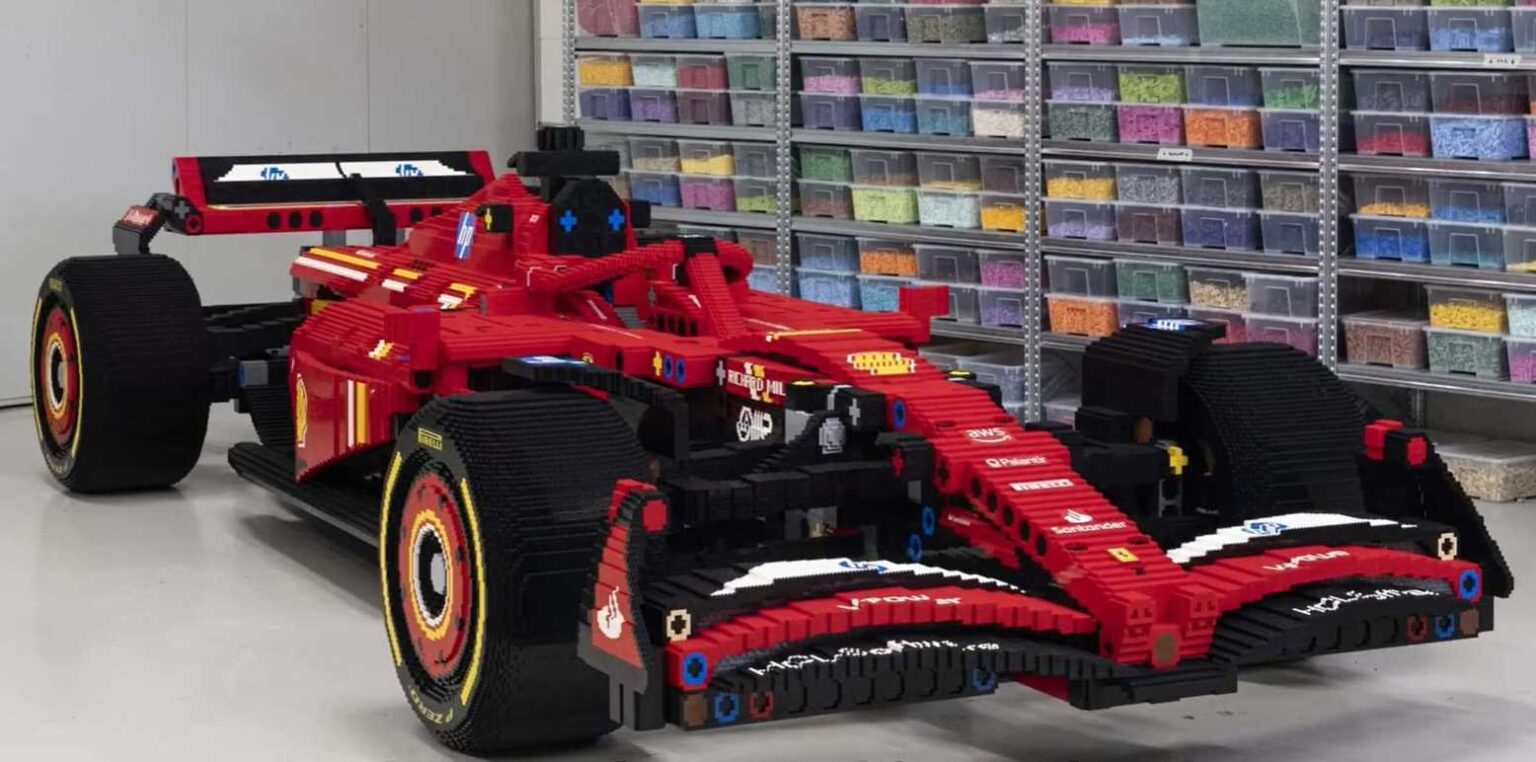 Lego postavilo Ferrari z kociek: Verná replika F1 auta z 562-tisíc ...