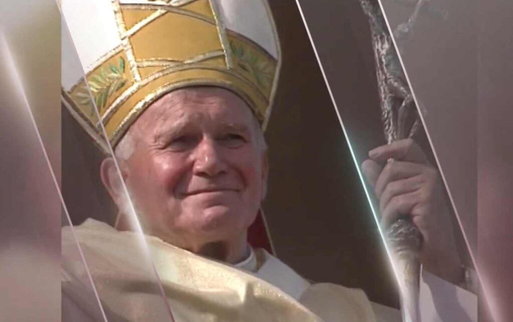 Auta, ktoré písali históriu: Čím jazdil Jan Pavol II.? - Auto Trendy